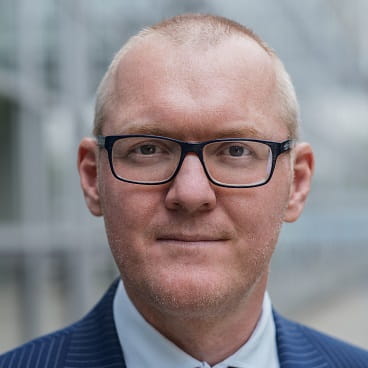 Cross-asset private markets | Allianz Global Investors